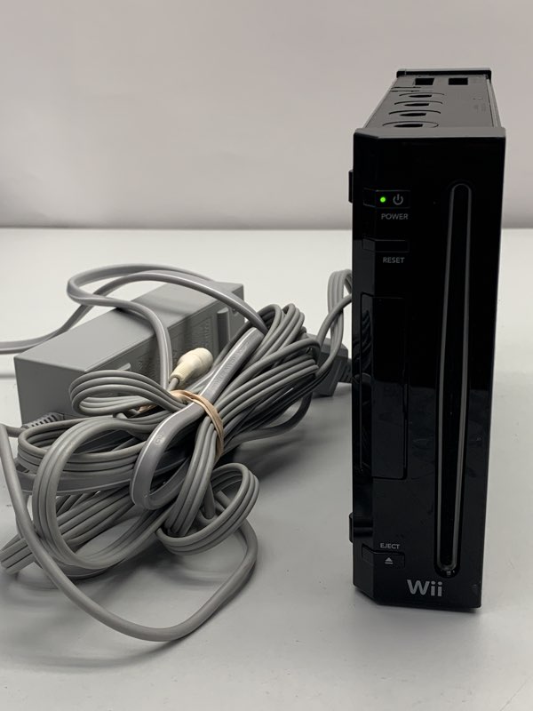 Gaming Consoles & Games - Goodwill of Greater Washington