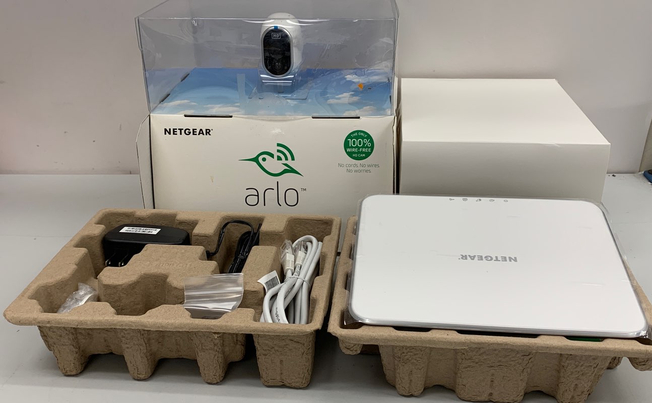 Cameras & Camcorders - Goodwill of Greater Washington