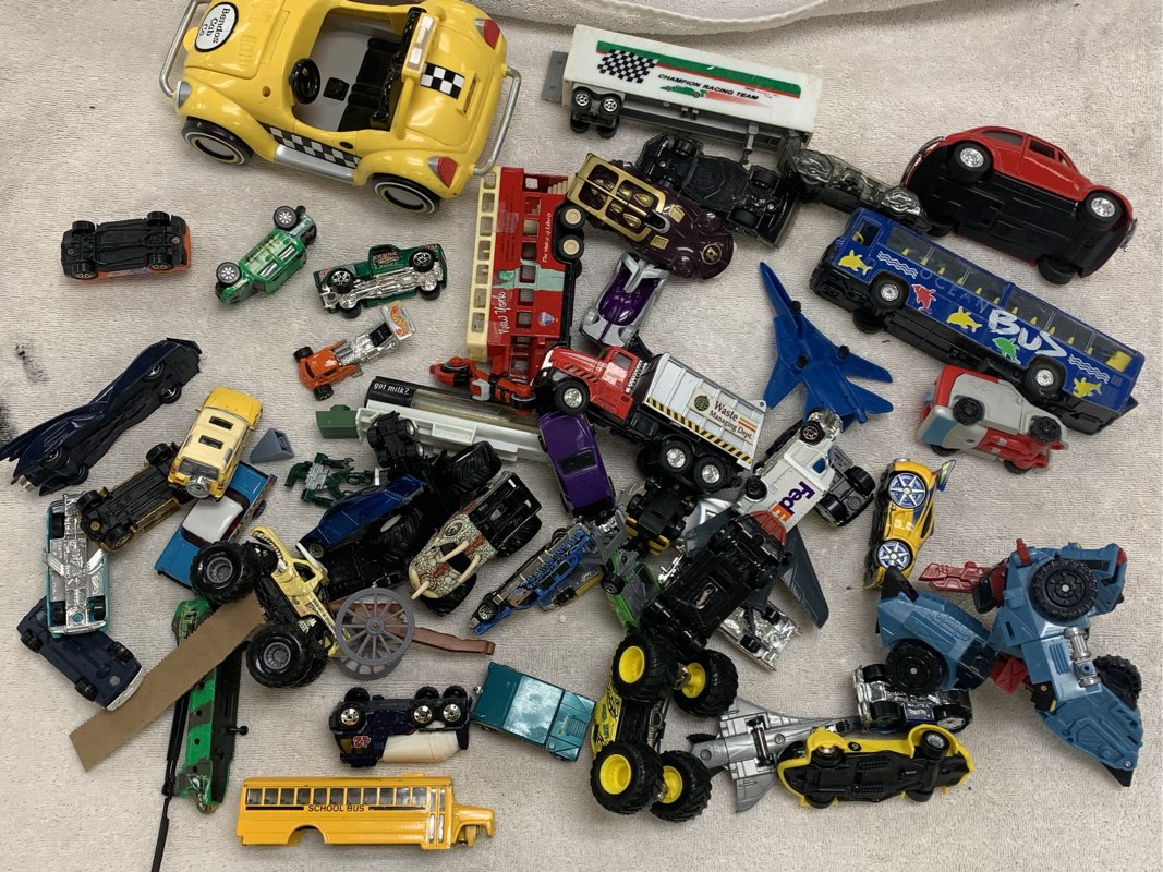 Collectibles - Goodwill of Greater Washington