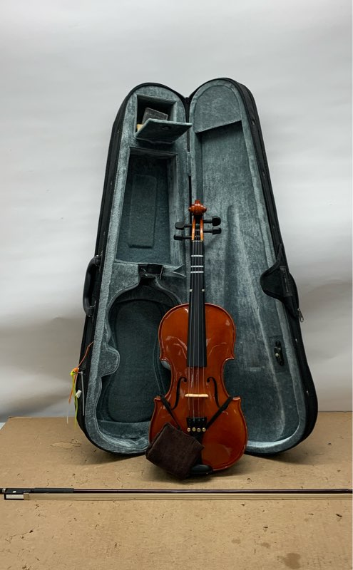 Musical Instruments - Goodwill of Greater Washington